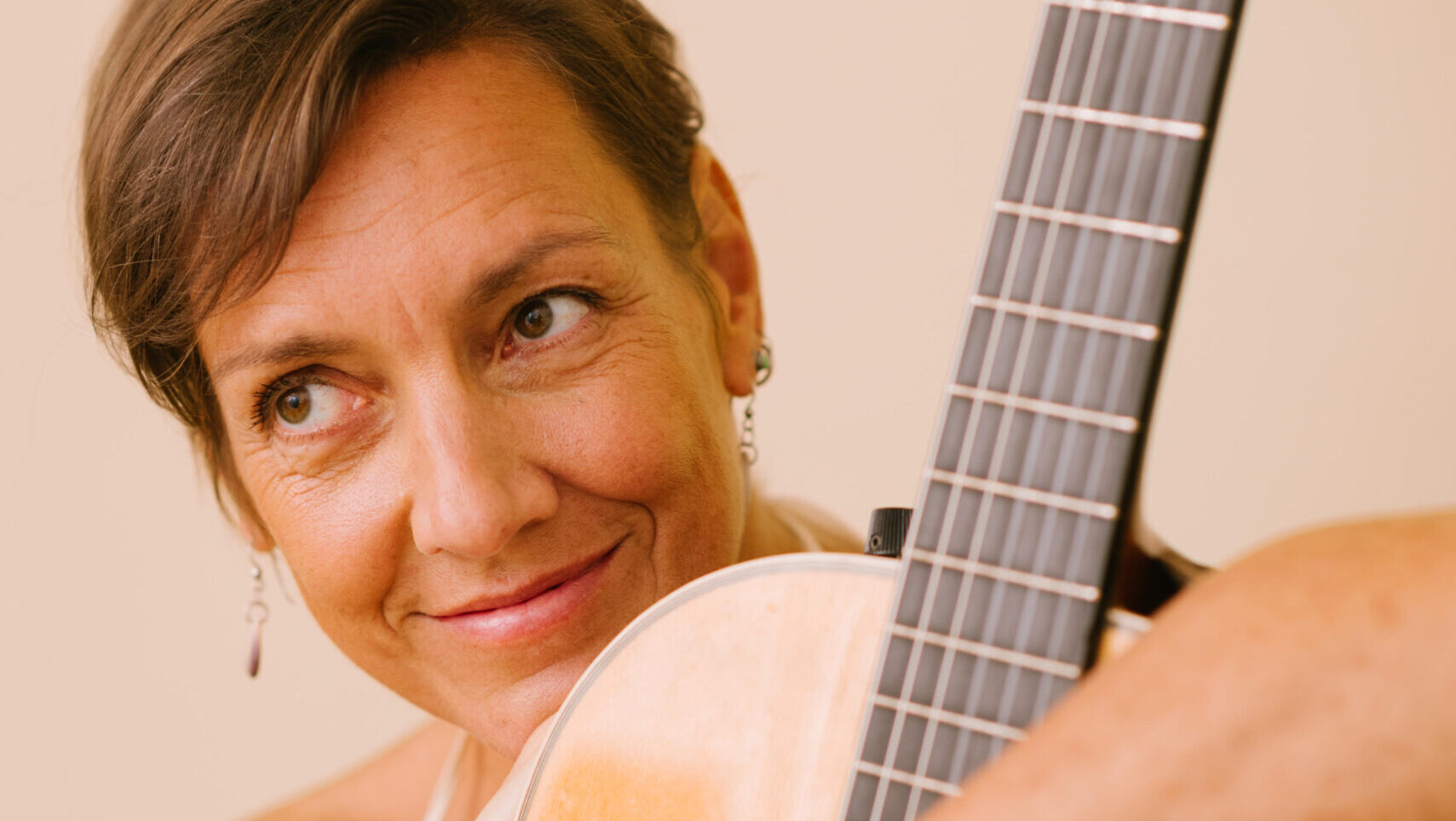 Interview with Urban-Folk Jazz Vocalist, Jen Chapin - WTJU 91.1 FM